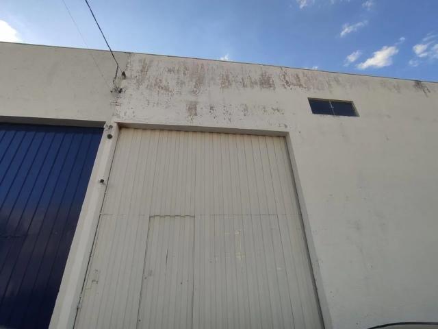 Casa para Aluguel, 400 m² por R$ 3.500