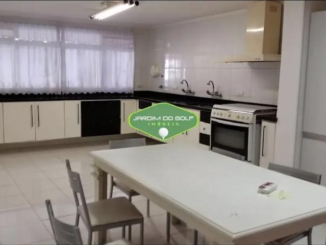 Casa para aluguel 4 quartos [4 suítes 8 vagas Bairro]