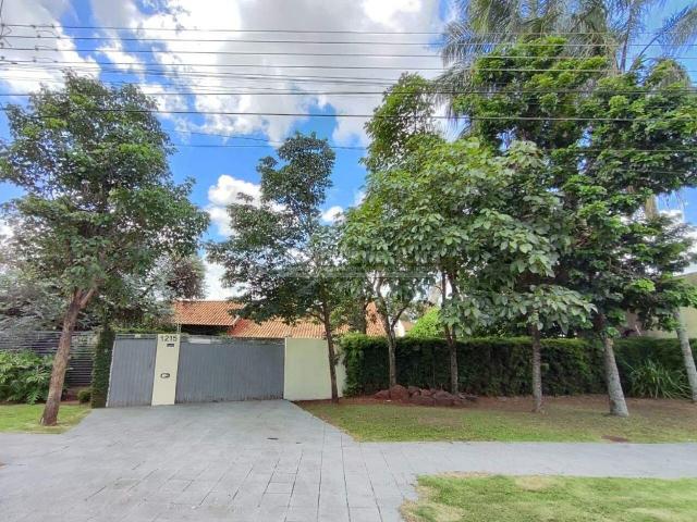 Casa para aluguel, 5 quartos, 3 suítes, 2 vagas, Vila São Luiz Dourados/MS