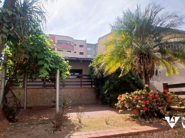 CASA PARA ALUGUEL, 02 QUARTOS, 02 SUÍTES, 05 VAGAS, CENTRO