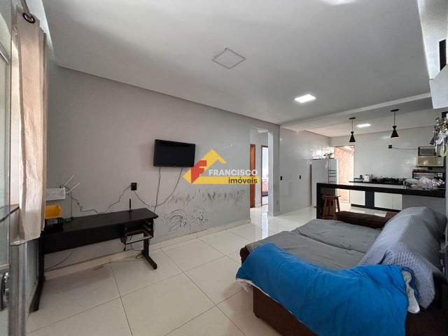 Casa para aluguel, 2 quartos, 1 suíte, 4 vagas, São Lucas Divinópolis/MG