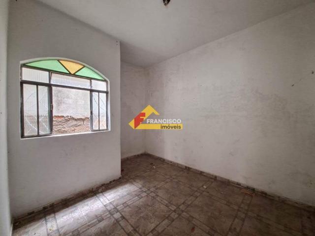 Casa para aluguel, 2 quartos, 2 vagas, Padre Eustáquio Divinópolis/MG