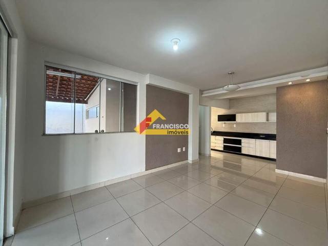 Casa para aluguel, 3 quartos, 1 suíte, 2 vagas, Orion Divinópolis/MG