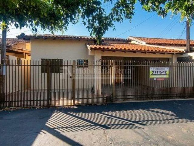 Casa para aluguel, 3 quartos, 1 suíte, 2 vagas, Jardim América Dourados/MS