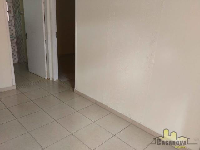 Casa para Aluguel com 3 quartos por R$ 2.200