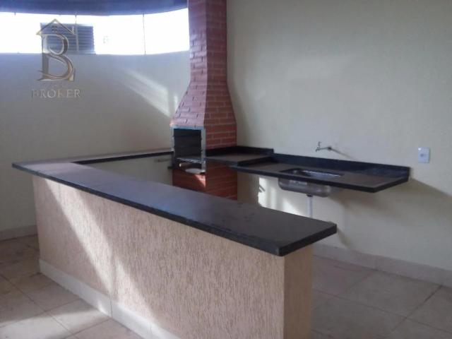 Casa para Aluguel com 3 quartos por R$ 2.600