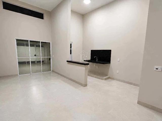 Casa para Aluguel com 3 quartos por R$ 2.700