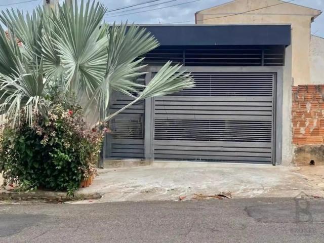 Casa para Aluguel com 3 quartos por R$ 3.000