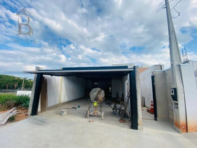 Casa para Aluguel com 3 quartos por R$ 3.700