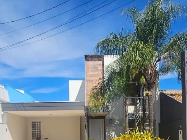 Casa para Aluguel com 3 quartos por R$ 4.900