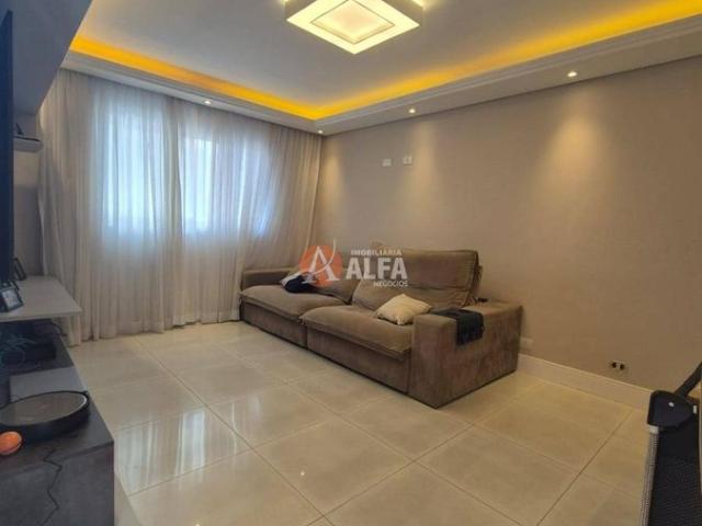 Casa para Aluguel com 3 quartos por R$ 5.200