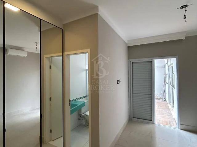 Casa para Aluguel com 3 quartos por R$ 6.300