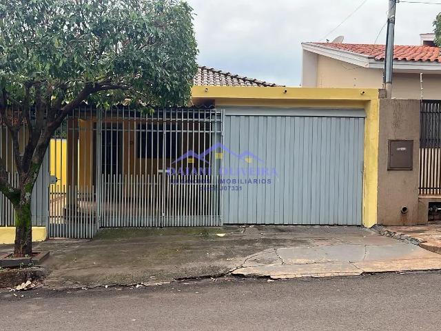 Casa para Aluguel com 3 quartos, 150 m² por R$ 1.650