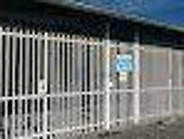 Casa para Aluguel com 3 quartos, 150 m² por R$ 4.000