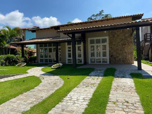 Casa para Aluguel com 3 quartos, 160 m² por R$ 4.500