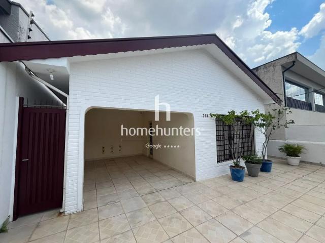 Casa para Aluguel com 3 quartos, 100 m² por R$ 2.600