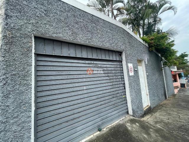 Casa para Aluguel com 3 quartos, 107 m² por R$ 5.000