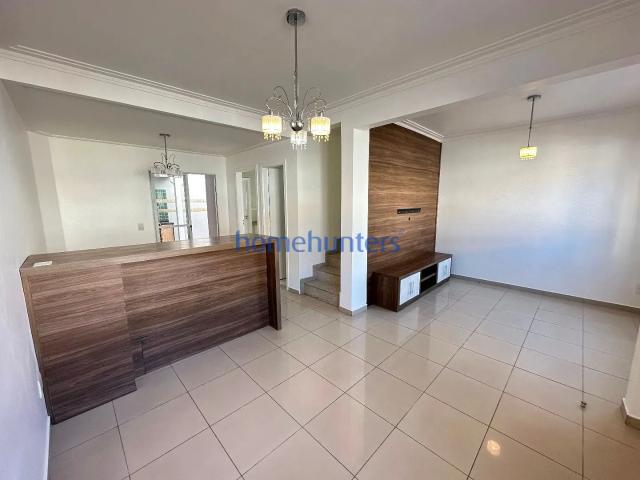 Casa para Aluguel com 3 quartos, 110 m² por R$ 4.200