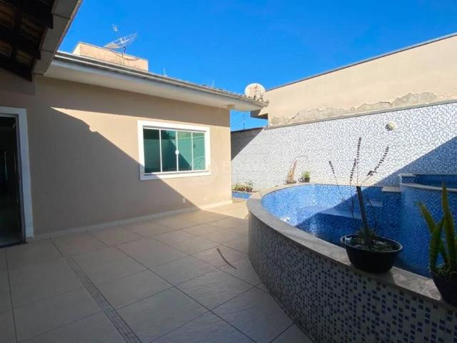 Casa para Aluguel com 3 quartos, 130 m² por R$ 5.500