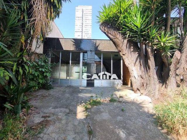 Casa para Aluguel com 3 quartos, 270 m² por R$ 15.000