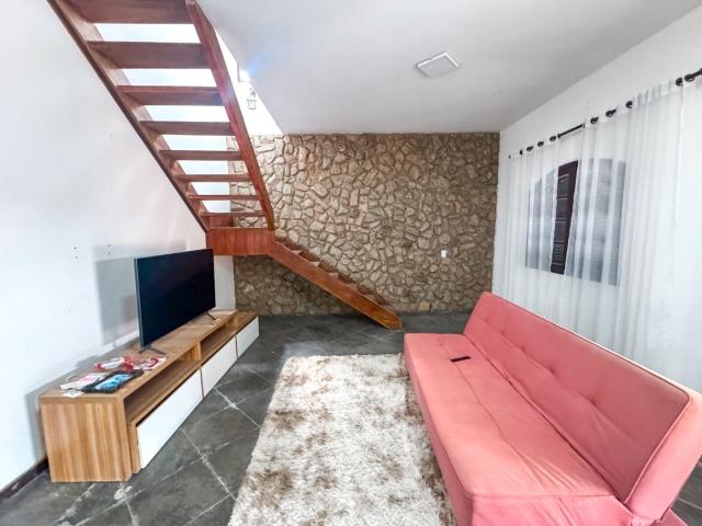 Casa para Aluguel com 3 quartos, 200 m² por R$ 4.500