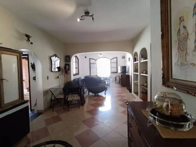 Casa para Aluguel com 3 quartos, 380 m² por R$ 15.000