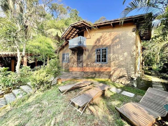 Casa para Aluguel com 3 quartos, 440 m² por R$ 15.360