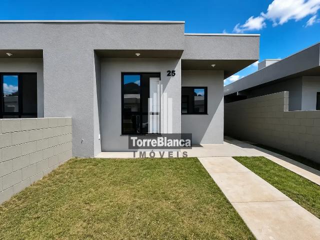 Casa para Aluguel com 3 quartos, 65 m² por R$ 2.200
