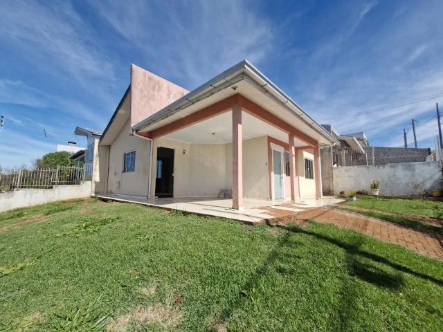 Casa para Aluguel com 3 quartos, 84 m² por R$ 2.025