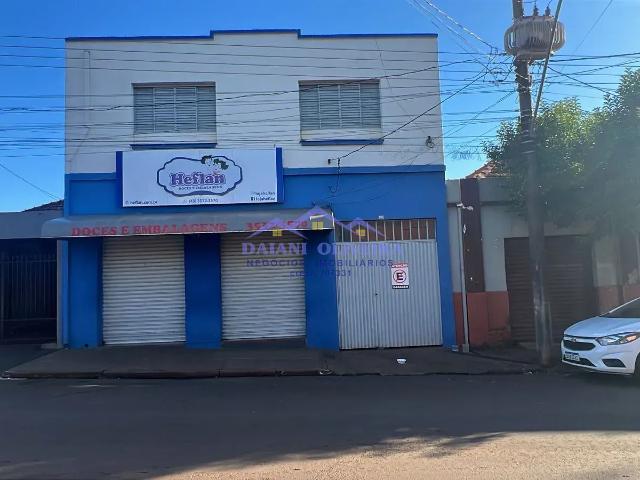 Casa para Aluguel com 3 quartos, 80 m² por R$ 1.470