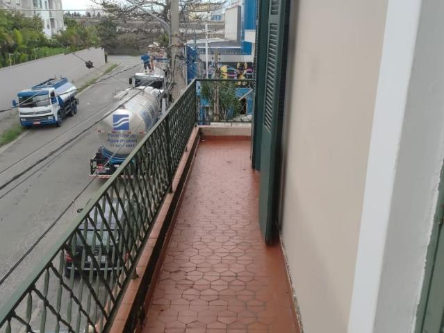 Casa para Aluguel com 3 quartos, 80 m² por R$ 2.600