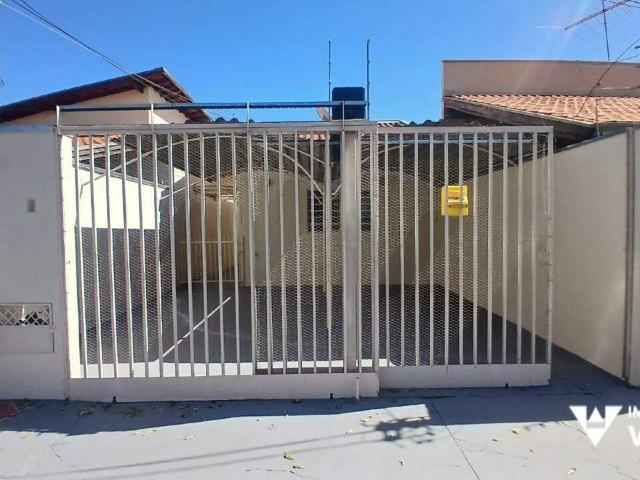 CASA PARA ALUGUEL COM 02 QUARTOS, 01 VAGA NO BAIRRO OLINDA