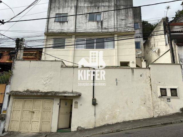 Casa para Aluguel com 18 quartos, 650 m² por R$ 12.000