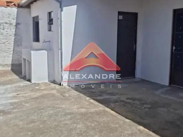 Casa para Aluguel com 1 quartos, 35 m² por R$ 1.350
