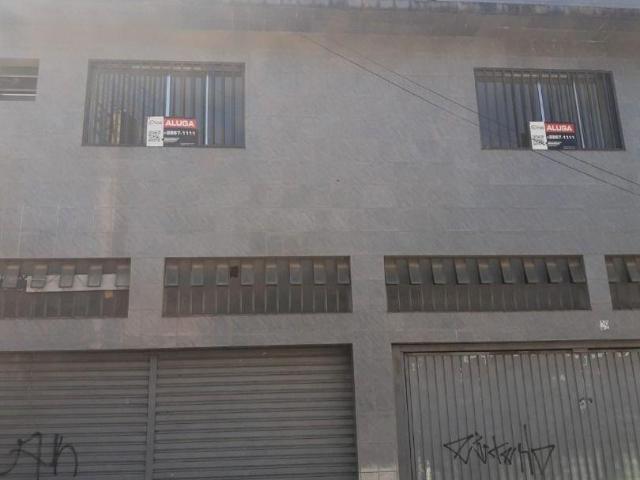 Casa para Aluguel com 1 quartos, 38 m² por R$ 800