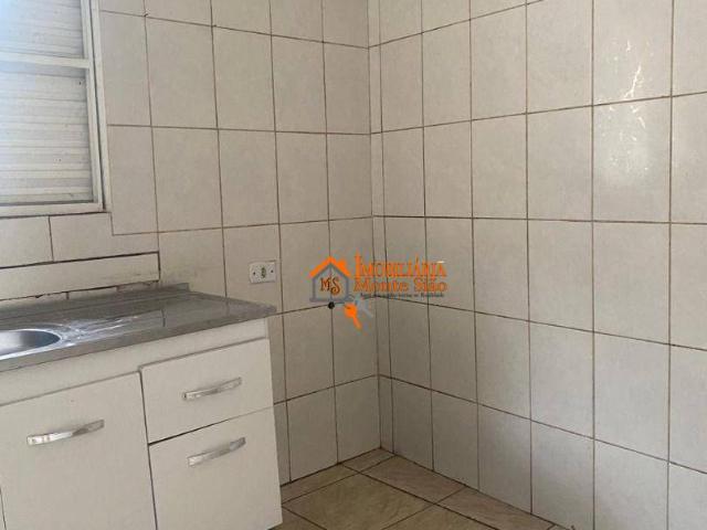Casa para Aluguel com 1 quartos, 30 m² por R$ 750