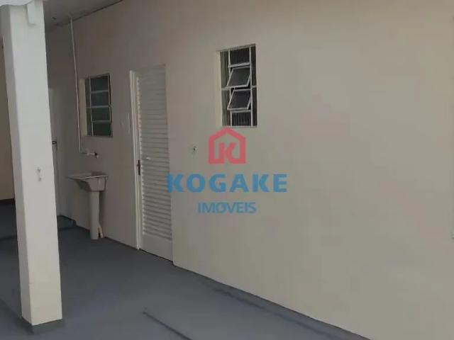 Casa para Aluguel com 1 quartos, 40 m² por R$ 1.800