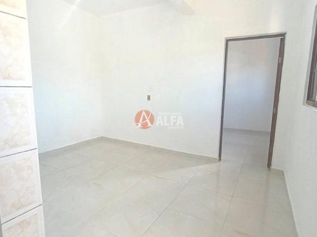 Casa para Aluguel com 1 quartos, 40 m² por R$ 1.000