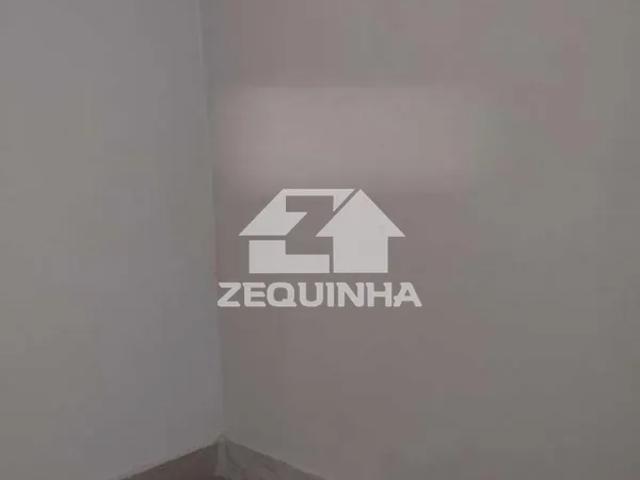 Casa para Aluguel com 1 quartos, 40 m² por R$ 1.200