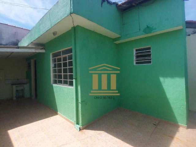 Casa para Aluguel com 1 quartos, 40 m² por R$ 1.300