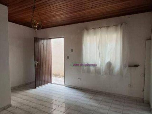 Casa para Aluguel com 1 quartos, 55 m² por R$ 1.220