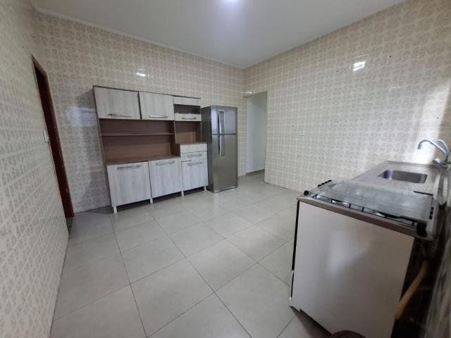 Casa para Aluguel com 1 quartos, 56 m² por R$ 1.600