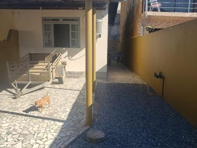 Casa para Aluguel com 1 quartos, 50 m² por R$ 1.900