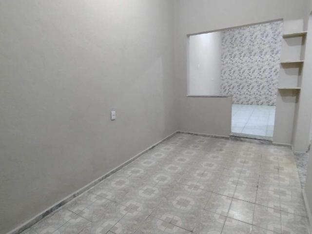 Casa para Aluguel com 1 quartos, 50 m² por R$ 1.000