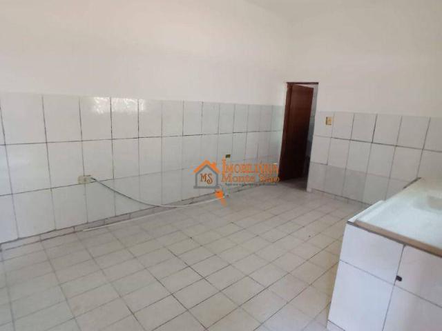 Casa para Aluguel com 1 quartos, 50 m² por R$ 600