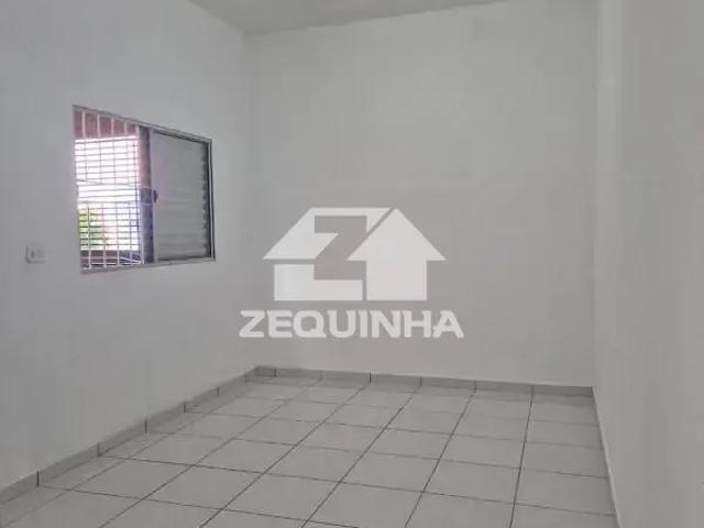 Casa para Aluguel com 1 quartos, 60 m² por R$ 1.000