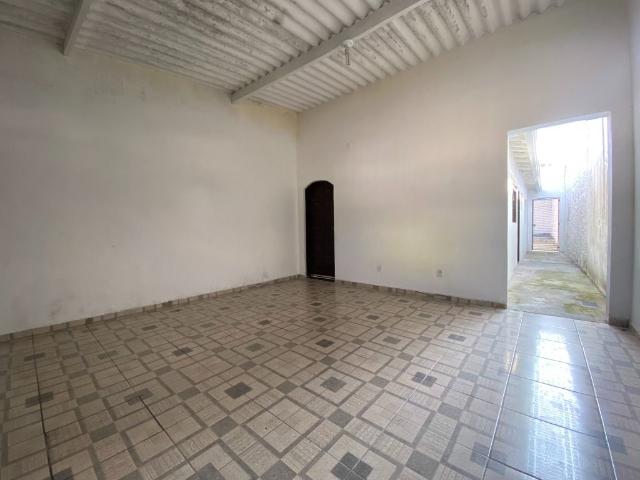 Casa para Aluguel com 1 quartos, 80 m² por R$ 1.500