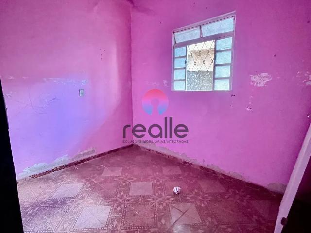 Casa para Aluguel com 1 quartos, 80 m² por R$ 1.300
