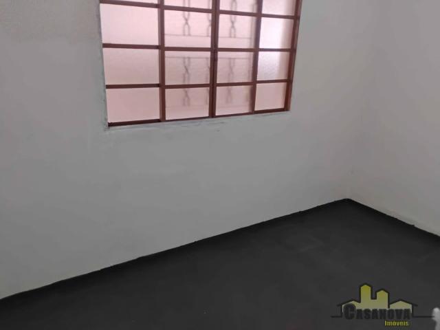 Casa para Aluguel com 2 quartos por R$ 1.150