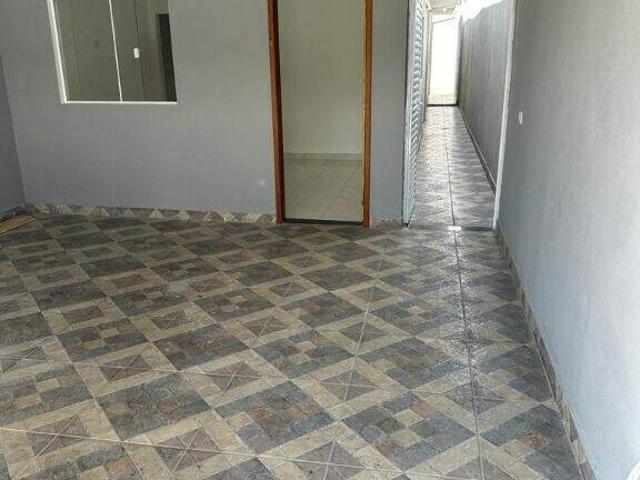 Casa para Aluguel com 2 quartos, 100 m² por R$ 1.850